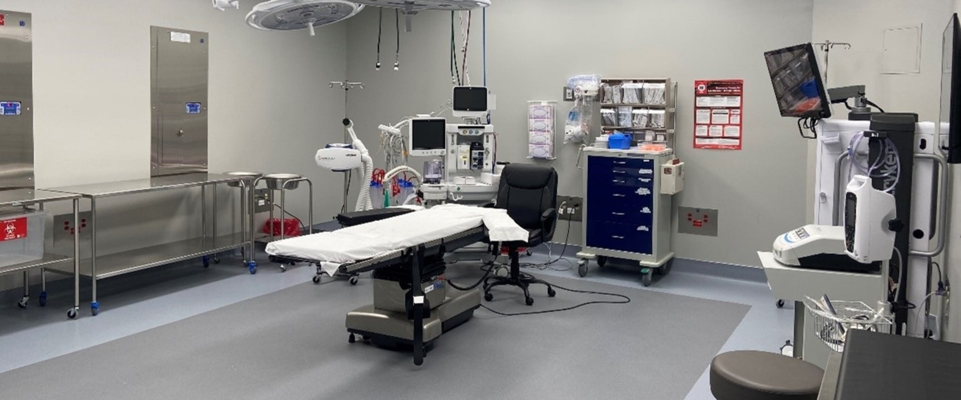 What is the difference between an ambulatory surgery center and a hospital?